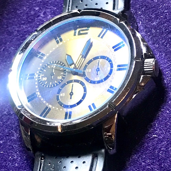 Accessories | Super Awesome Unisex Wrist Watch 9 | Poshmark